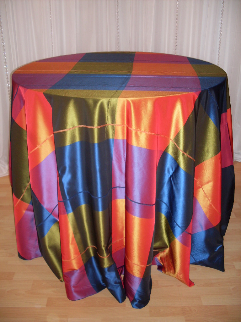 Chair Decor » Forever Plaid Tablecloth